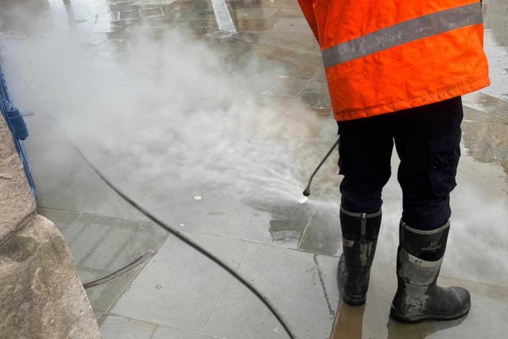 Post Construction Deep Clean at Bank Junction - Go-Gum Limited